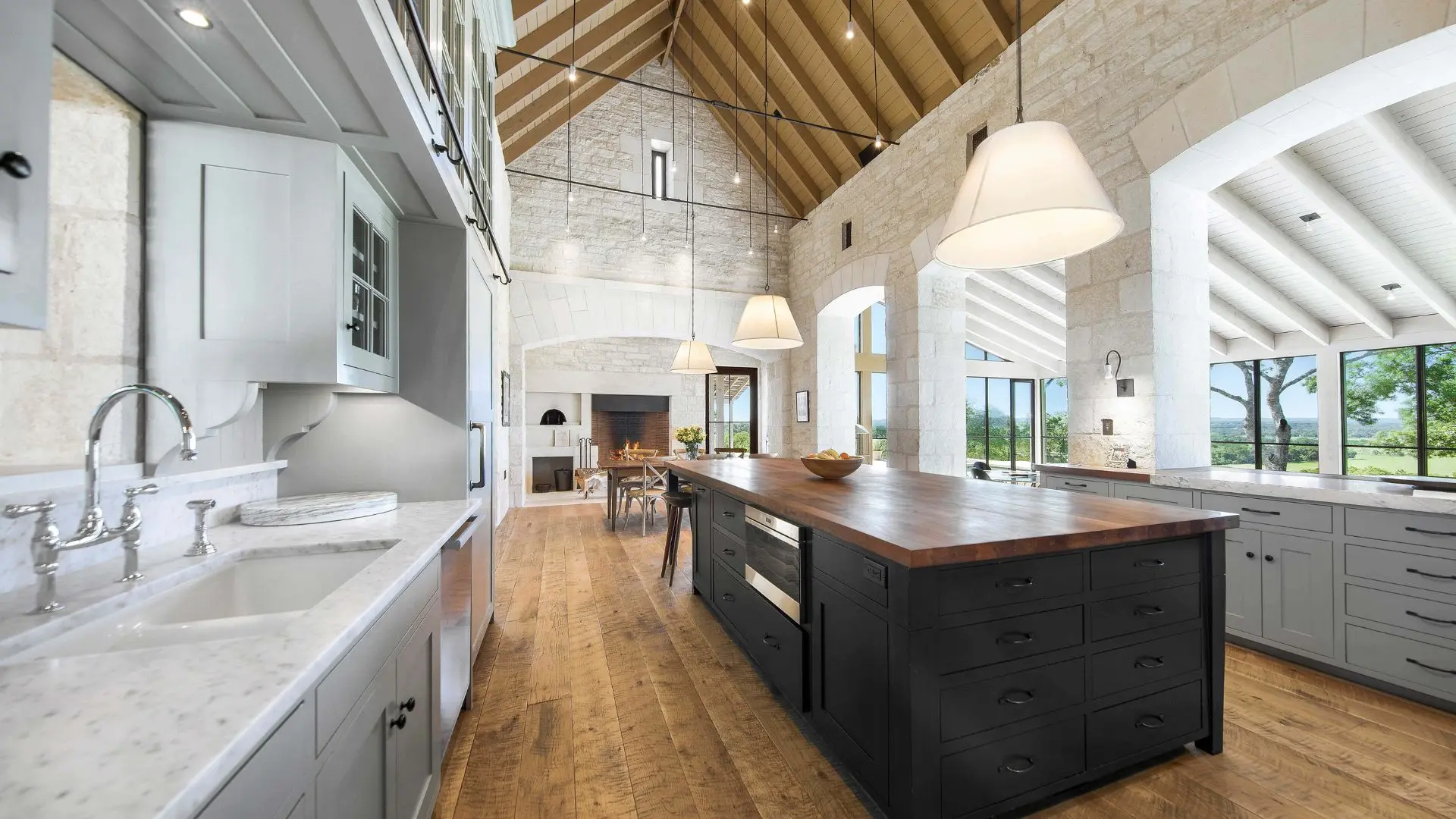 How to Specify Wide Plank Wood Flooring for High-End Projects | WoodCo